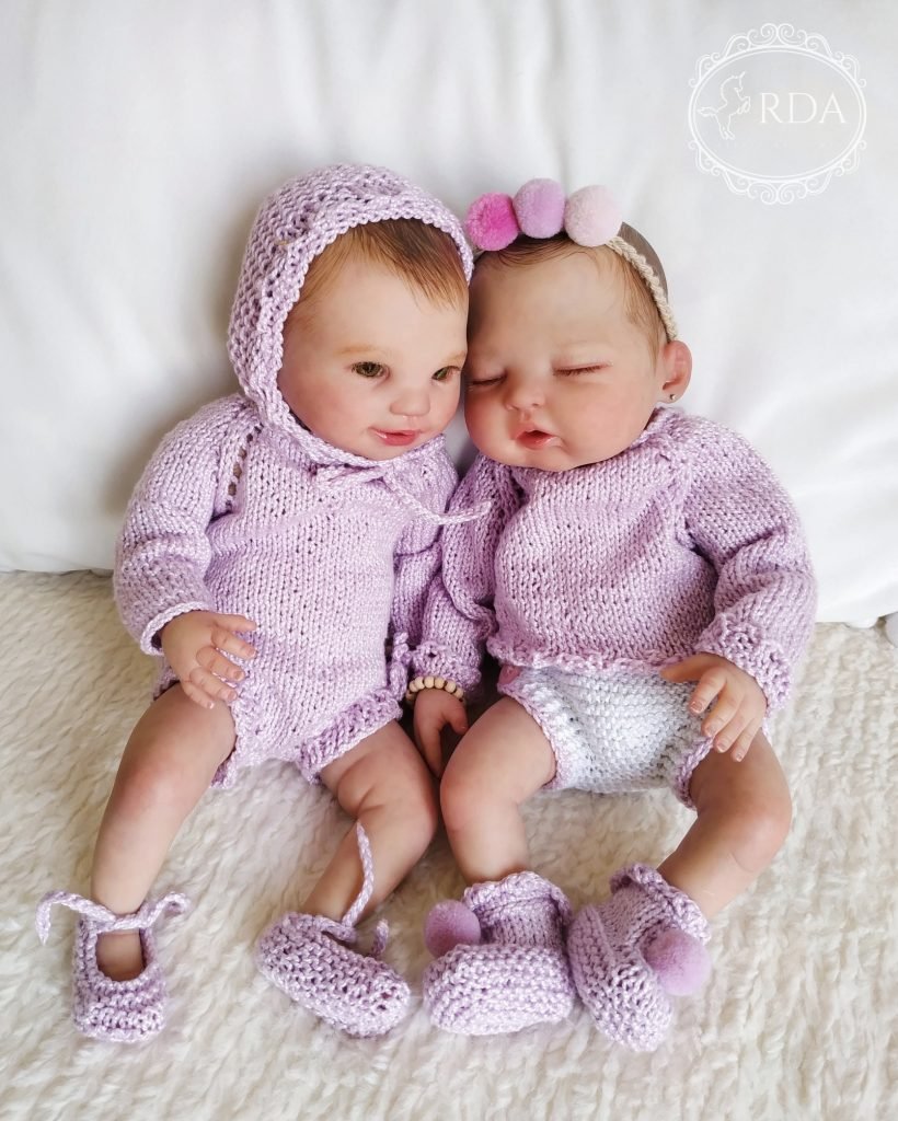 Lua Mini Reborn - 𝑹𝒆𝒃𝒐𝒓𝒏 𝑫𝒐𝒍𝒍𝒔 𝑨𝒓𝒕𝒊𝒔𝒕
